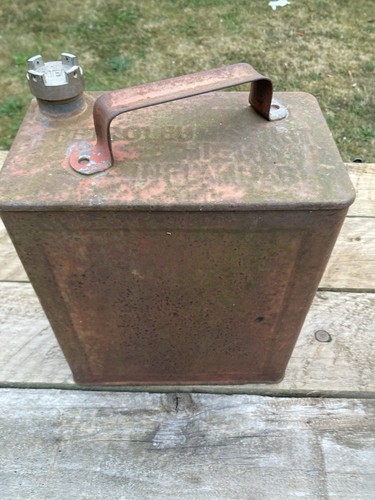 Vintage Collectible 2 Gallon Fuel Oil Petrol Diesel Jerry Can + Shell ...