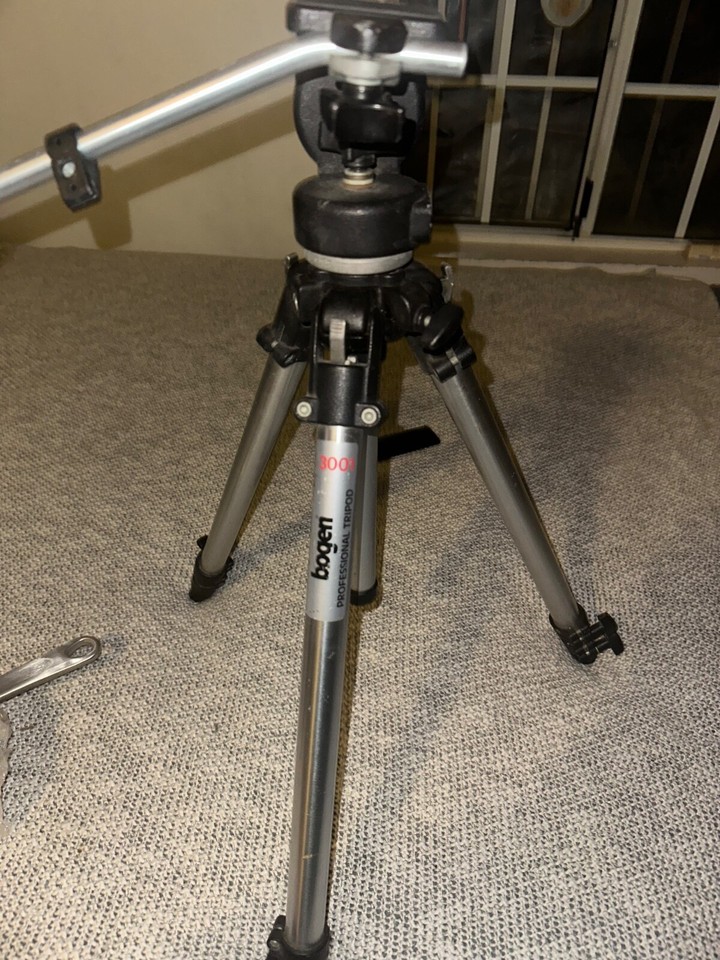Manfrotto Bogen Professional Video Tripod 3001 legs with 3126 head ...