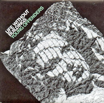 LIFE WITHOUT BUILDINGS Young Offenders 7" Vinyl UK 2001 Tugboat Records ...