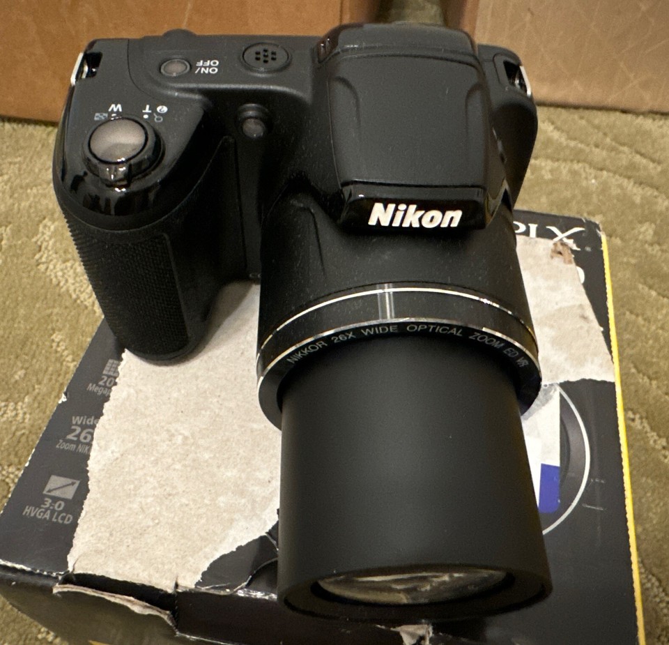 Nikon COOLPIX L330 Digital Camera 20.2 Megapixels 26x Zoom With 64 Gb ...