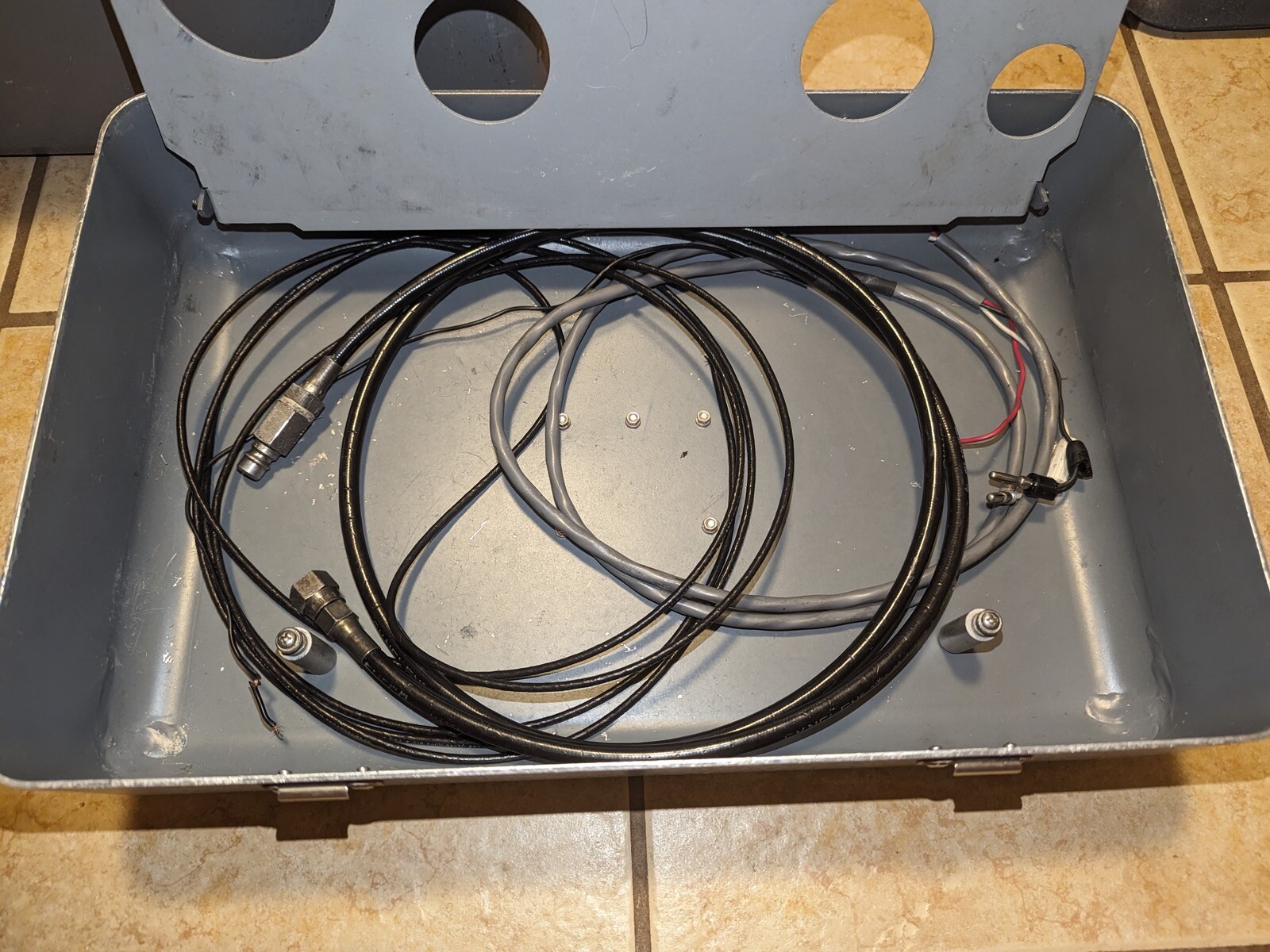 EATON CONSOLIDATED CONTROLS UPC5000 Heavy Duty Pressure Calibration ...