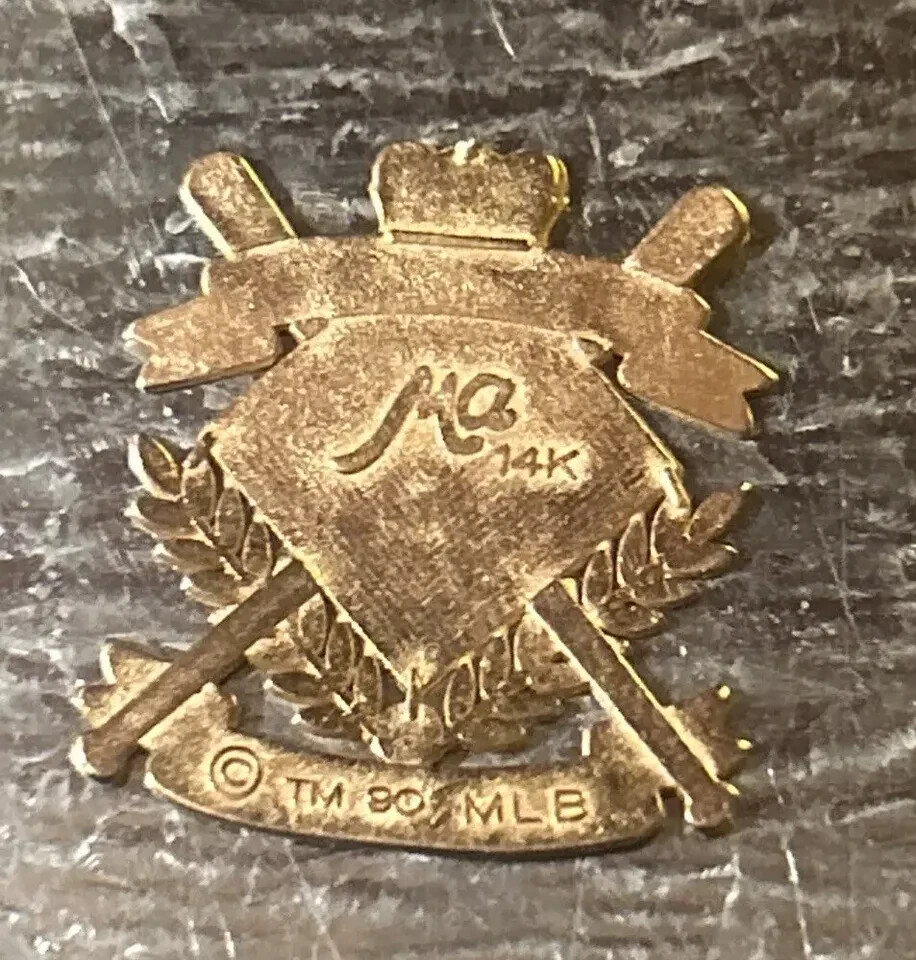 14K Yellow Gold Vintage Chief Wahoo MLB 1990 Cleveland Indians Charm 3/ ...