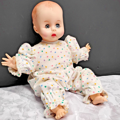 Cute BABY DOLL by Effanbee Circa 1980 #8180 Possibly Baby Button Nose ...