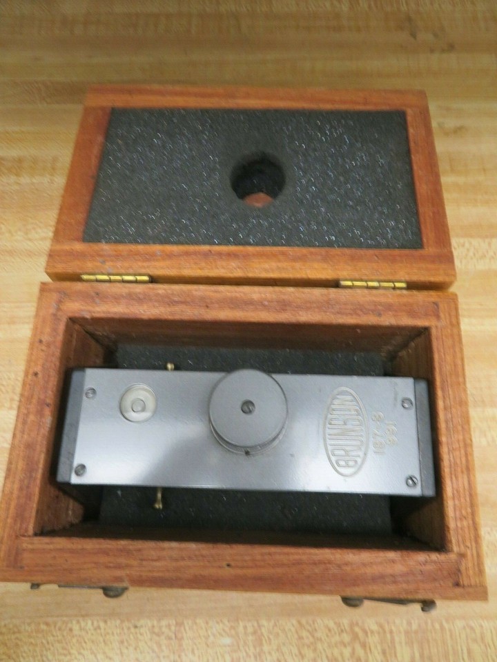 Brunson Instrument Company - Model 187-S Box Level with wooden Case ...