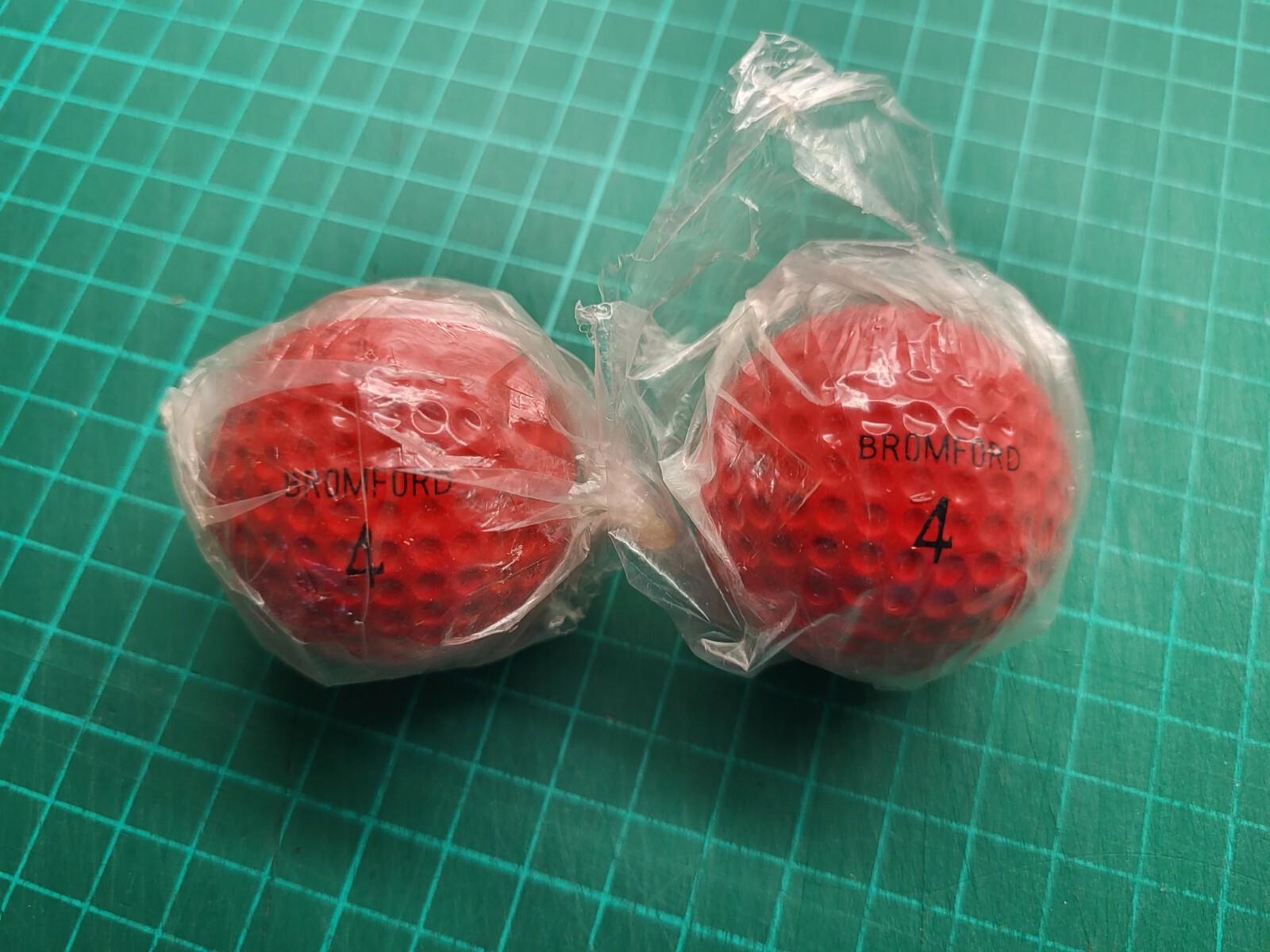 Vintage UNIROYAL PLUS 6 / BROMFORD Golf Balls In Wrappers Wrapped | eBay