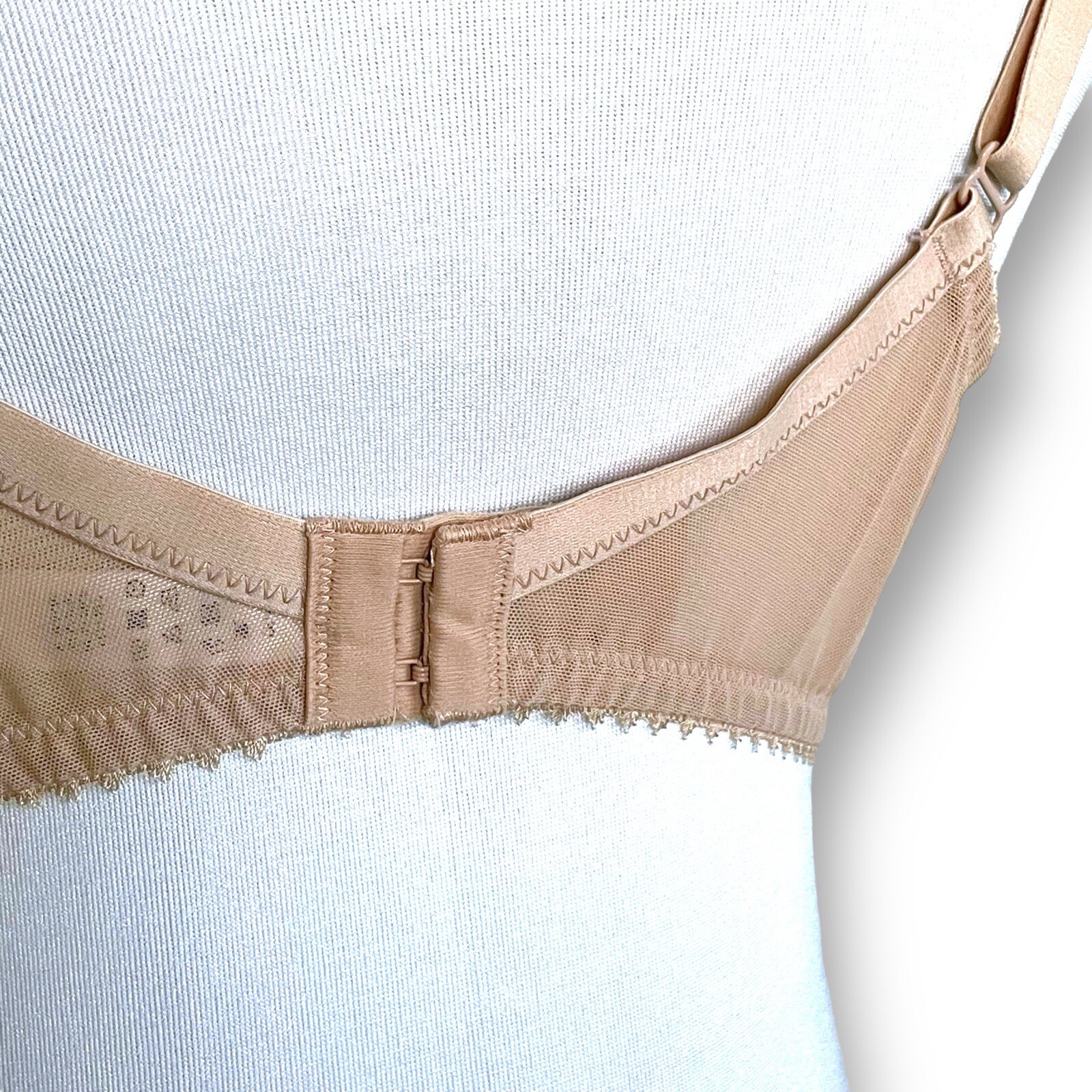 Berlei 40B Embrace Side Support Bra Nude Tan Underwir… - Gem
