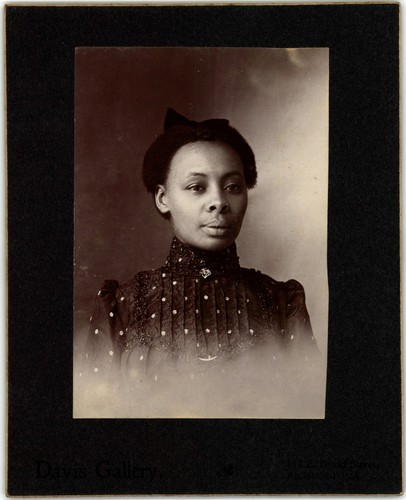Cabinet Card Circa 1890s Davis Young Lady In Dress Richmond VA | eBay