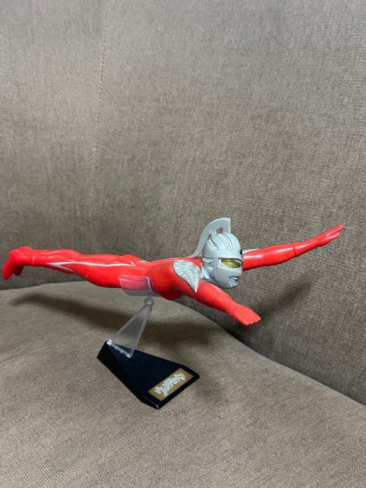 Tsuburaya Flying Form Series Ultraman Ultra Seven Vol. 2 Figure | eBay