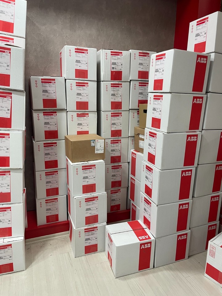 ABB 125 AMP Circuit Breaker - A1N 125 TMF 125-1250 3p F F ...