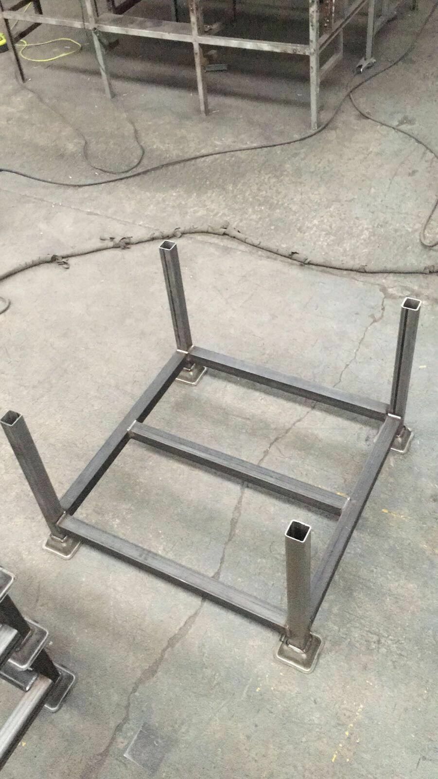 5 x British Steel Scaffold Stillage, metal post pallet, stackable,heavy ...