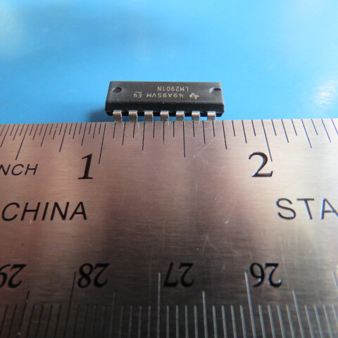 TEXAS INSTRUMENTS LM2901N Qty of 14 per Lot Comparator Differential ...