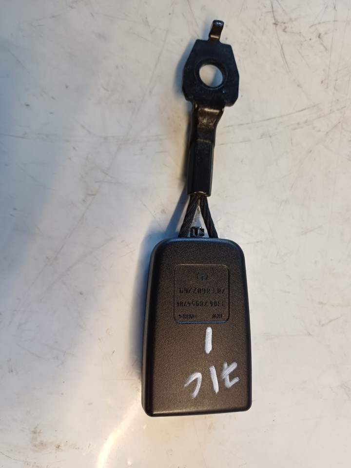 71C-1 Mercedes C Class S203 W203 Facelift Belt Buckle Right Left ...