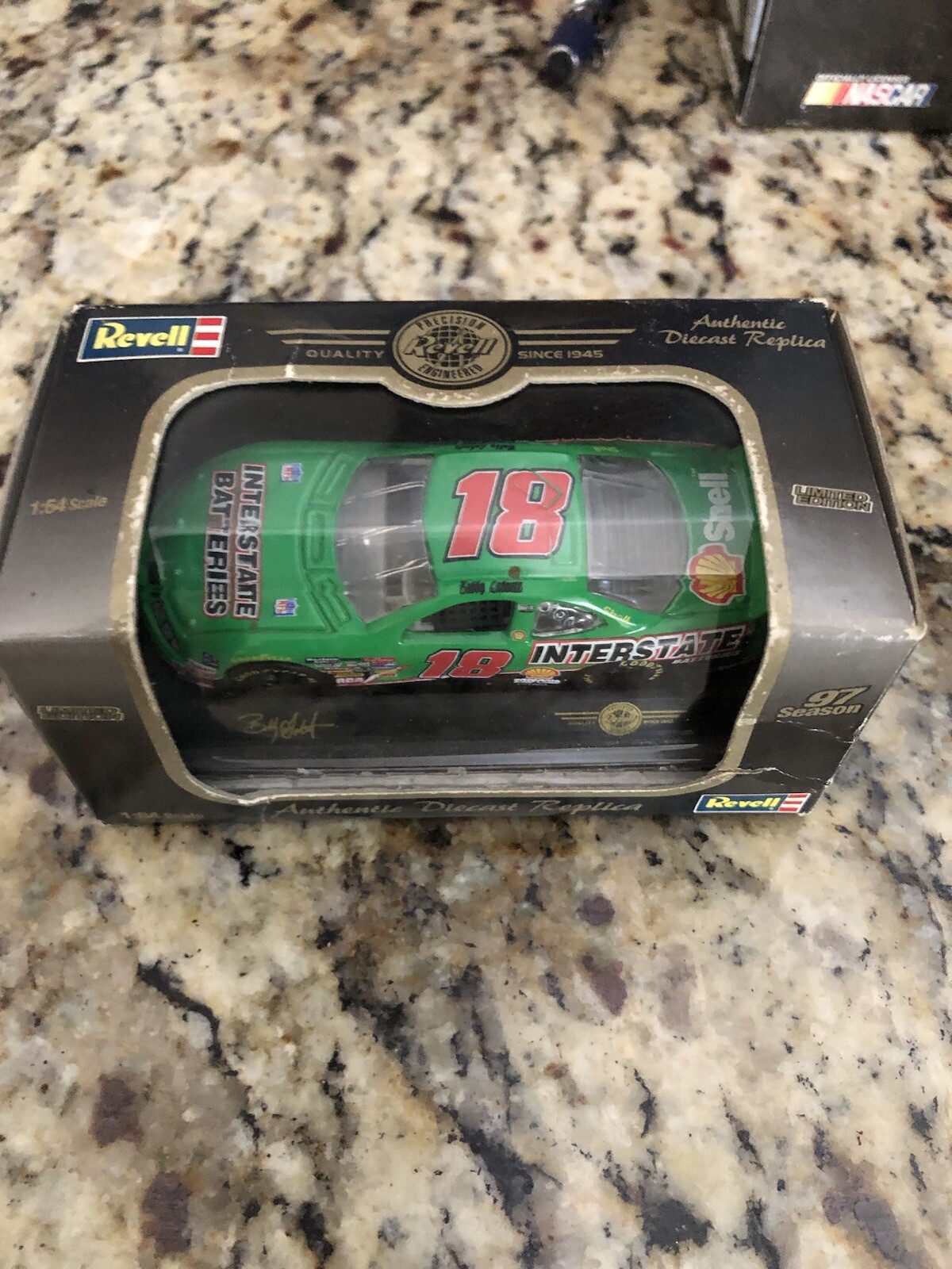 Revell 1/64 Bobby Labonte #18 Interstate Shell Nascar 1997 Chevrolet ...