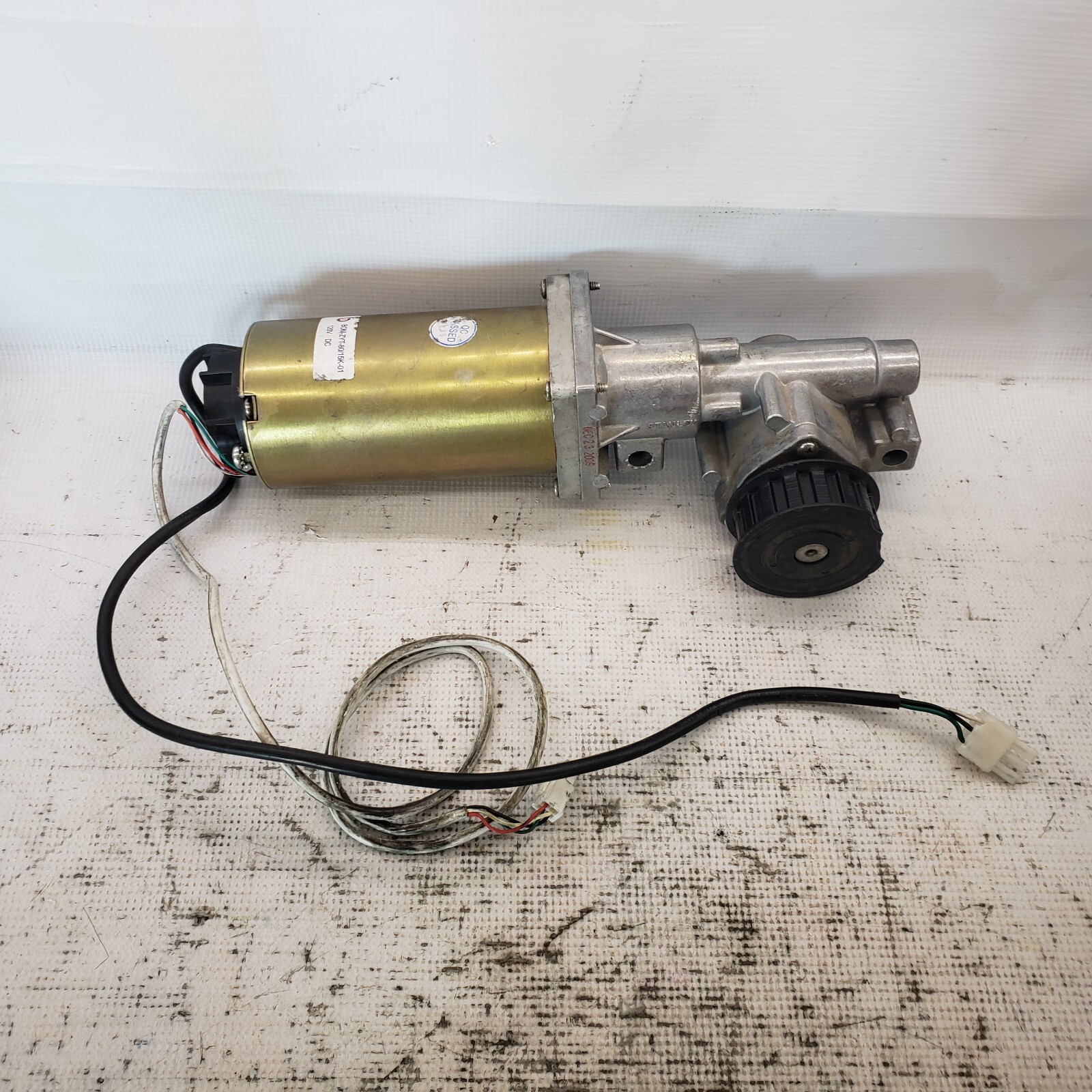 STANLEY BOM-ZYT-80/15K-01 120V DC Duraglide Automatic Door Gearmotor ...