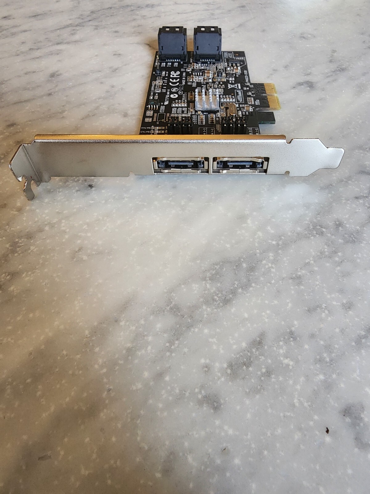 4-Port Hybrid SATA HDD SSD RAID Controller with Port Multiplier Support ...