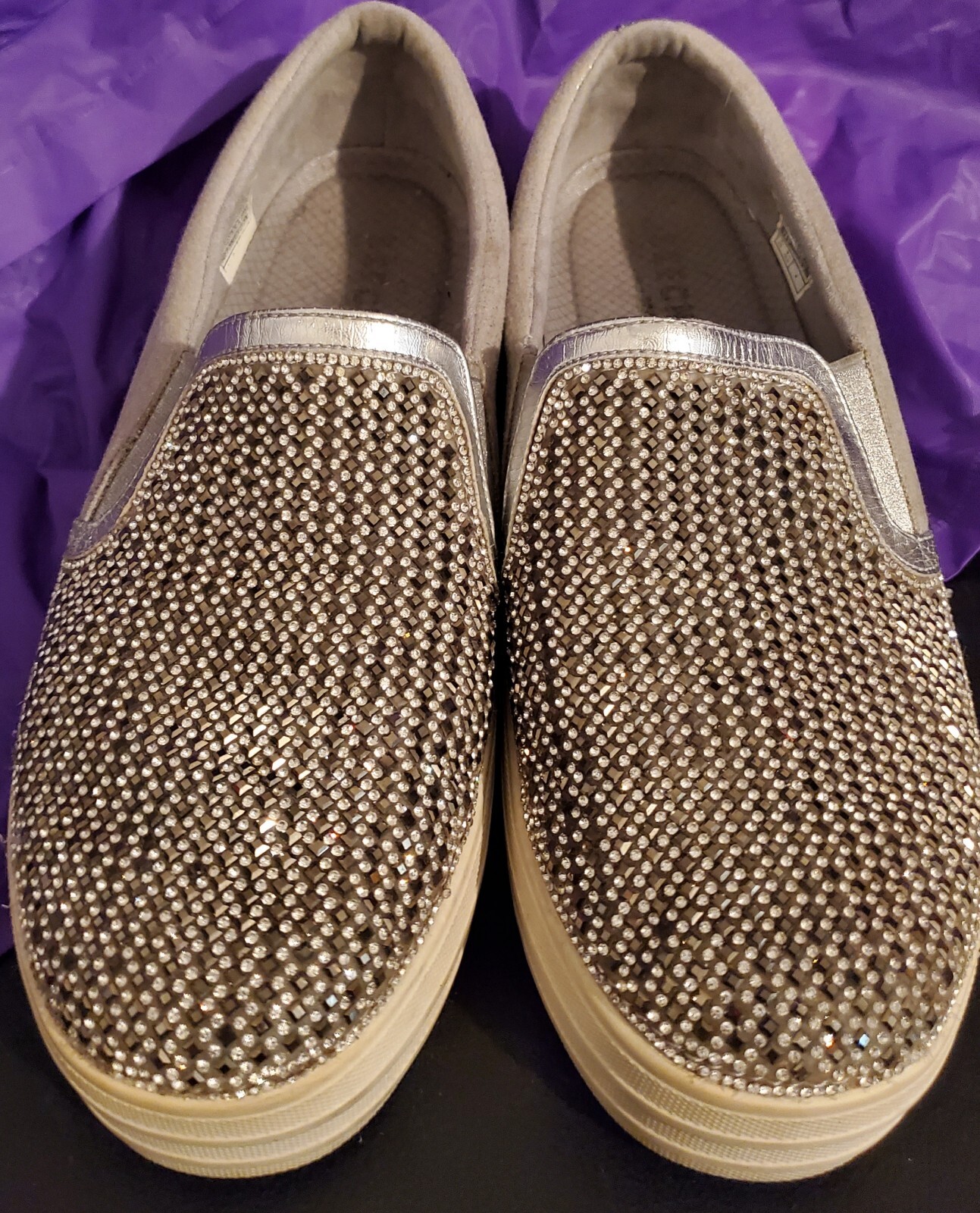 Skecher Shoes 11 Air Cooled Memory Foam Silver Embell… - Gem