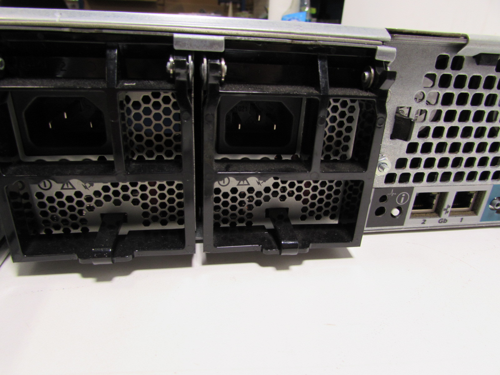 Dell Poweredge 2650 Server - 2 x 3.06GHz Xeon - NO HDD | eBay