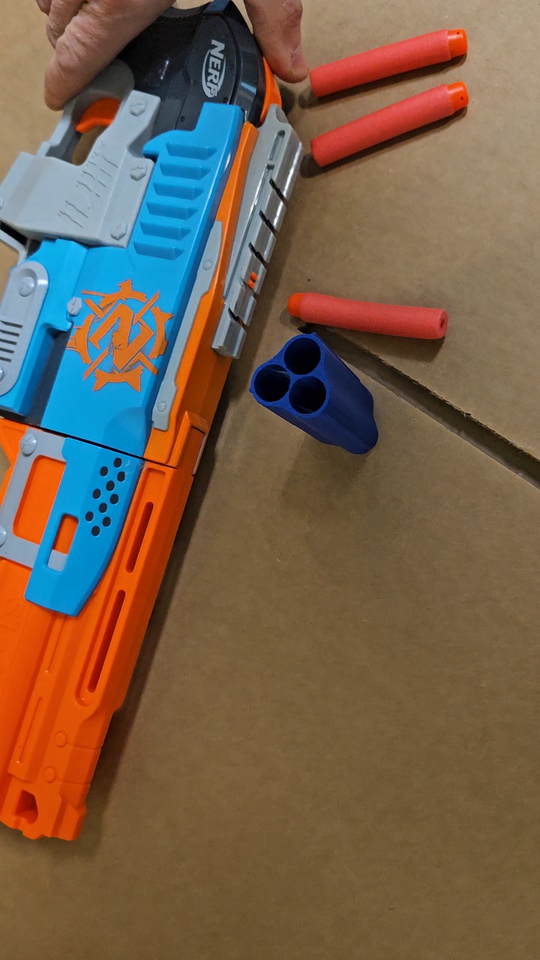 BRAND NEW 5 NERF Zombie Strike Nerf Sledgefire Replacement Shells ...