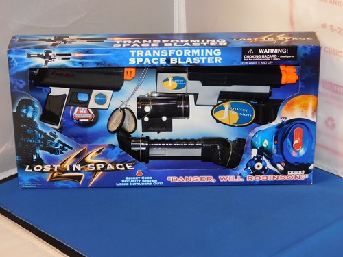 1997 Trendmasters Lost In Space Transforming Space Blaster Toy Toys ...