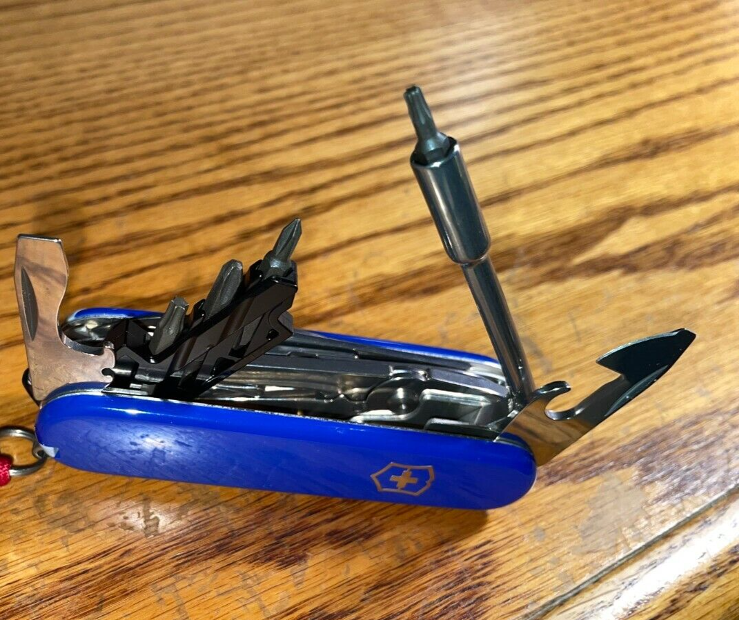 New Victorinox Swiss Army 91mm Knife BLUE CYBERTOOL 34 M 53919 B 1.7725 ...