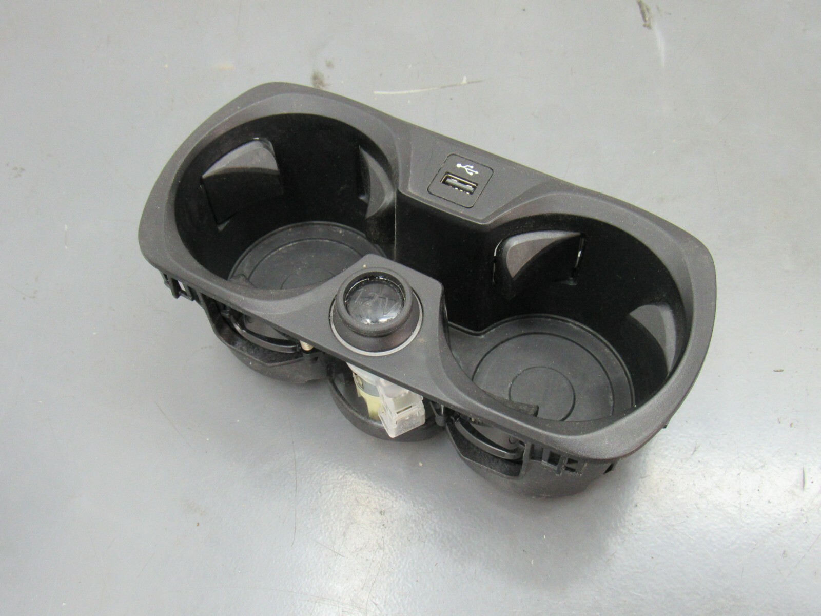 BMW CENTER CONSOLE CUPHOLDER TRIM 330I 340I 2019-2022 OEM | eBay