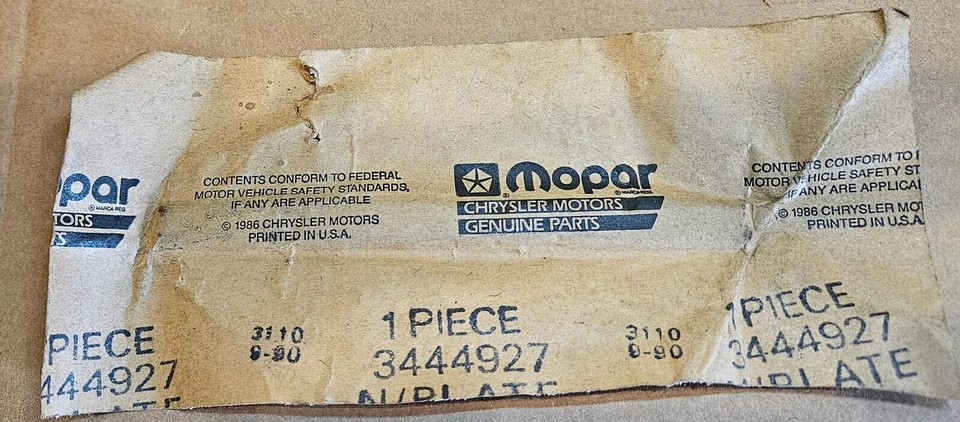 MOPAR NOS 3444927 PLYMOUTH SELF ADHESIVE EMBLEM 1970-1974, S/A 2998042 ...