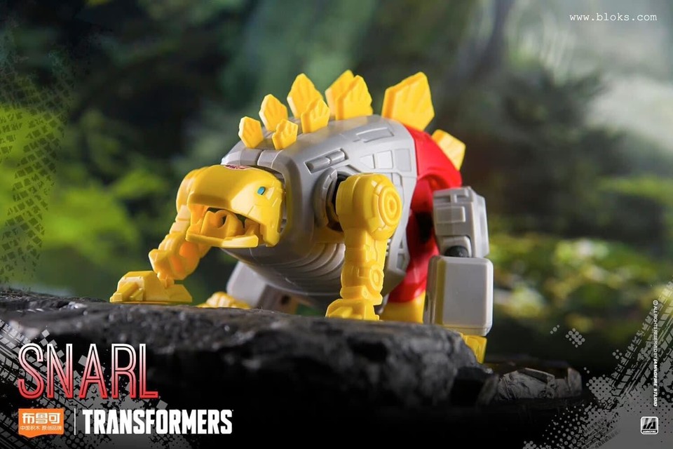 Bloks Transformers G1 Series 4 Model Kit Set of 9 Figures Blind Box US ...