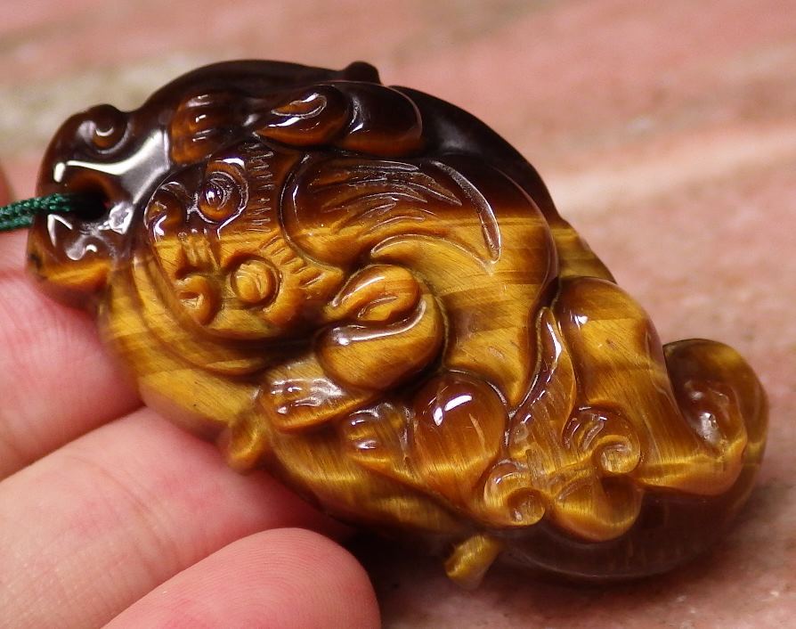 1pc CHINESE CAT TIGER EYE JADE PENDANT Feng Shiu Dragon Pi Xiu Money ...
