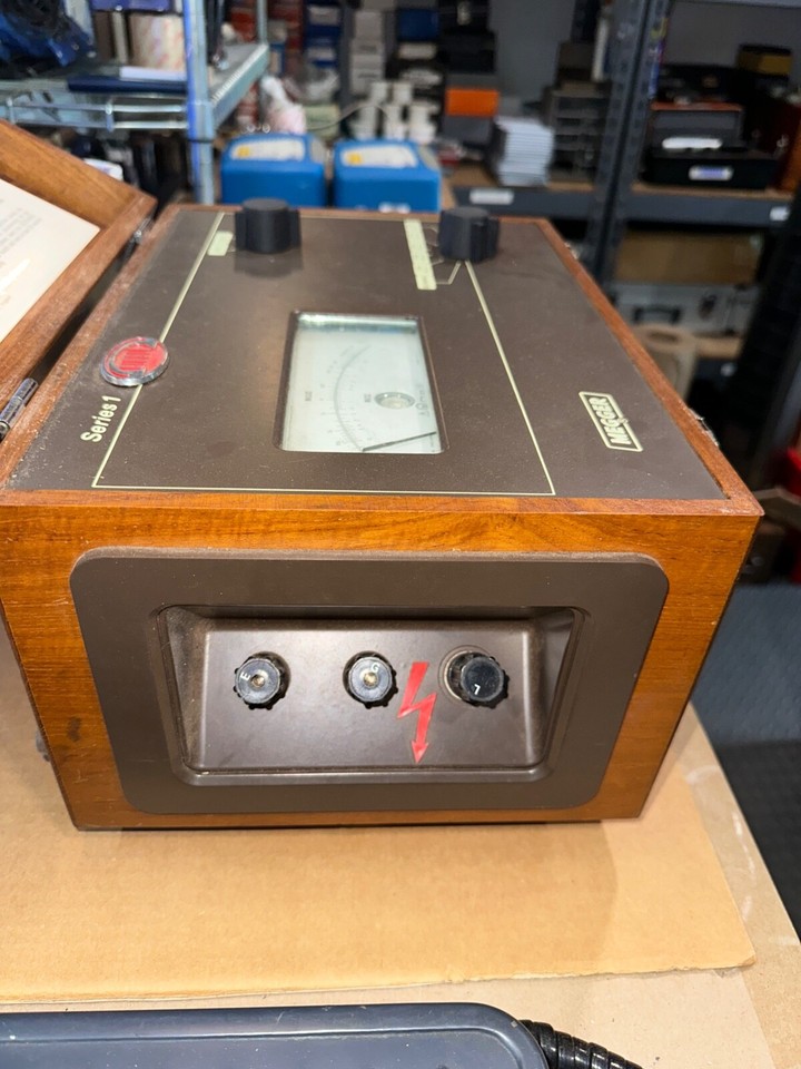 MEGGER BIDDLE SL MODEL SERIES 1 INSULATION TESTER | eBay