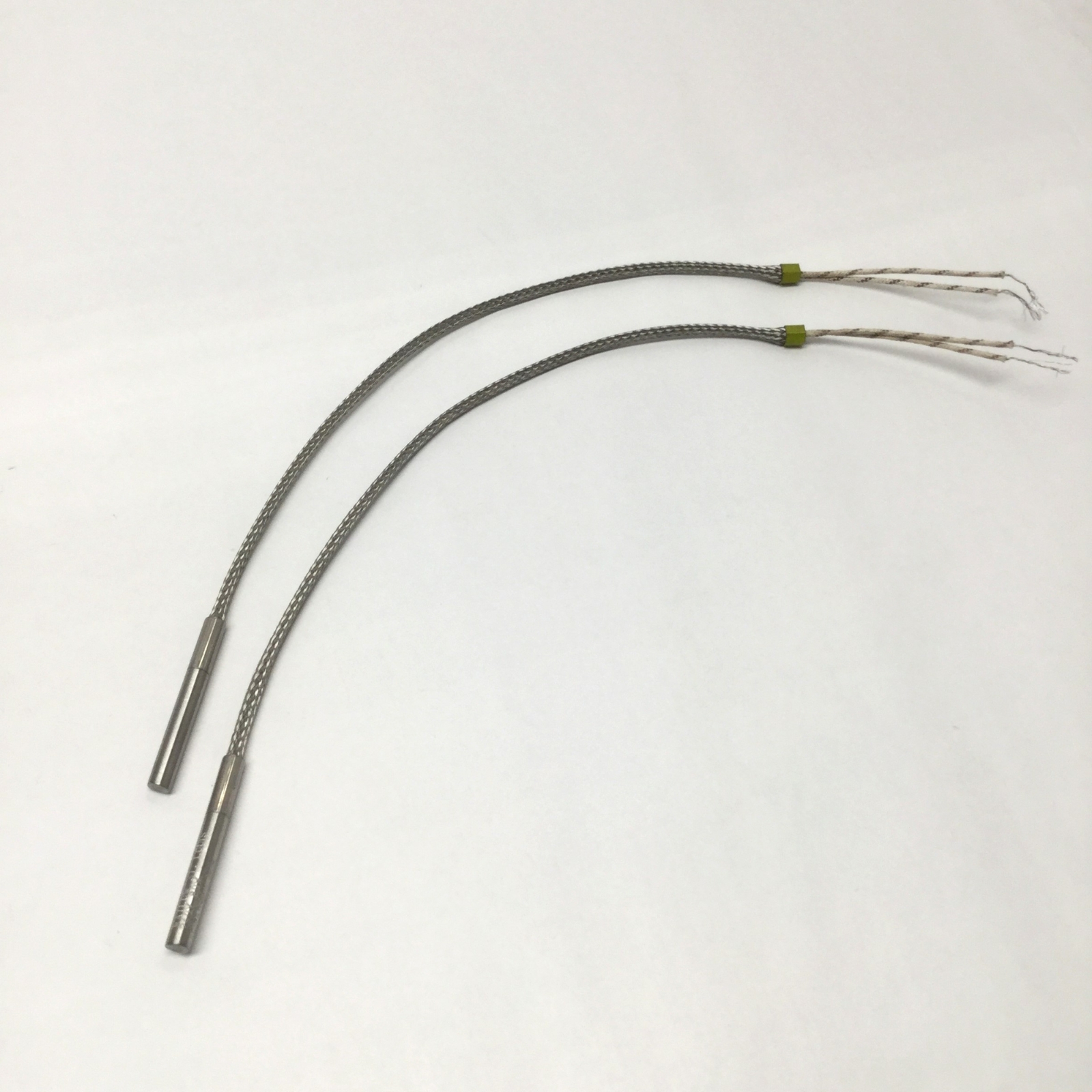 Lot of 2 Watlow 2048-2403 Firerod Cartridge Heater Rods 240V, 80W, Ø1/4 ...