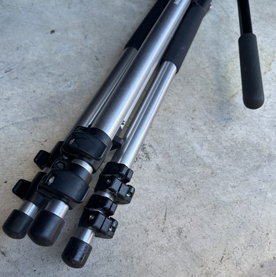 Manfrotto Bogen 3021 N Tripod w/501 Fluid Head Made in Italy Ships Free ...