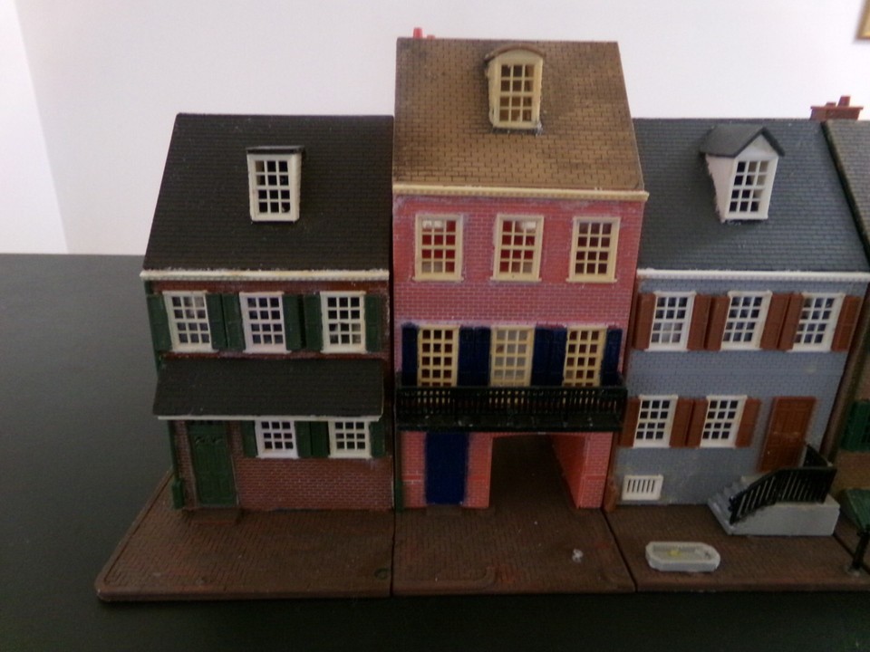 Lot of 5 HO Scale Town Buildings, Colonial House set by IHC. | eBay