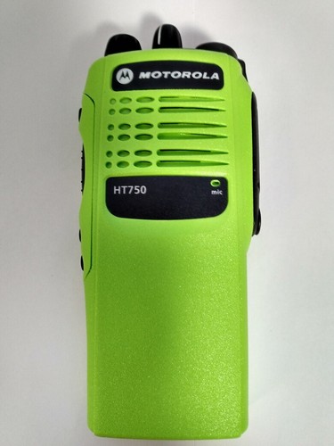MOTOROLA HT750 VHF 136-174 MHz 16CH 5W Conventional Two-Way Radio ...