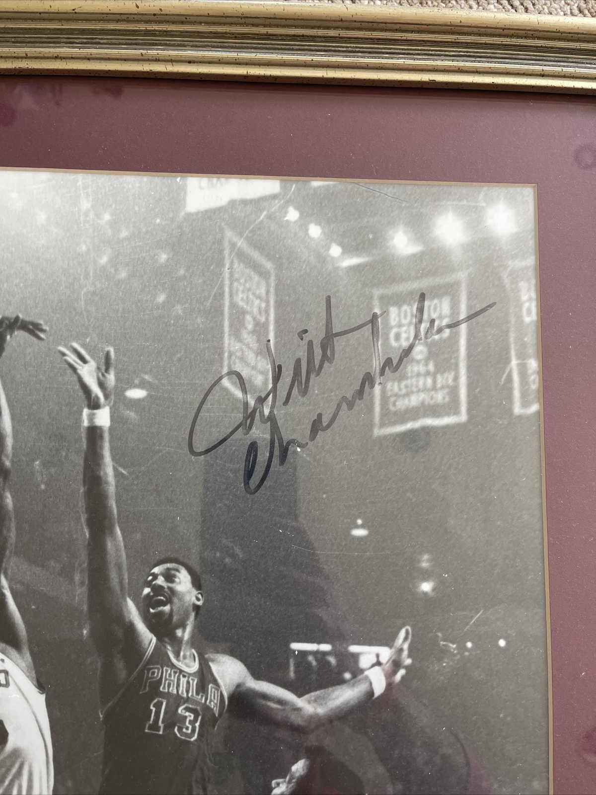 RARE BILL RUSSEL X WILT CHAMBERLAIN 16x20 GLOBAL AUTHENTICATION INC ...