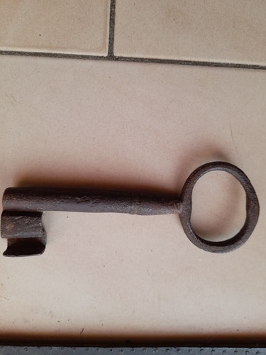 clef ancienne en fer forgé trés grande 18 cent | eBay