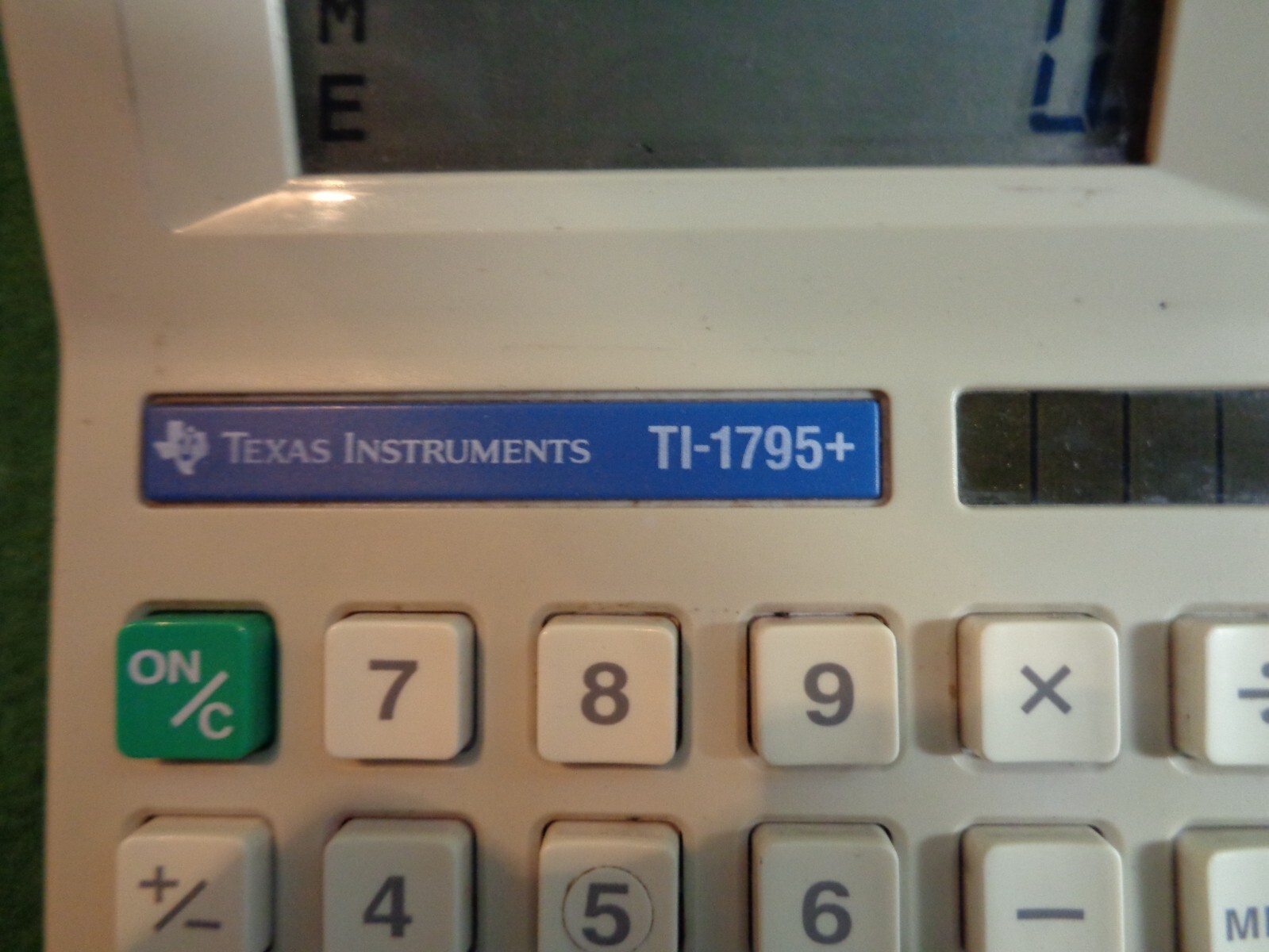 Texas Instruments Solar Powered Calculators~ TI-1795+ and TI-30xiis ...
