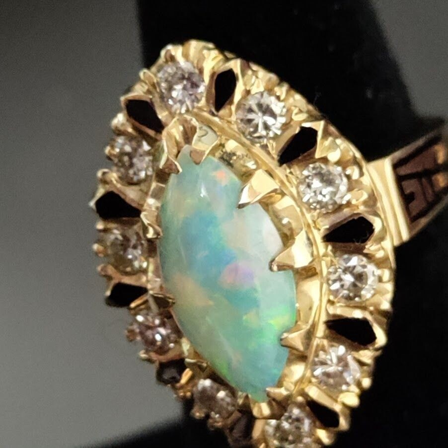 Vintage 14K Gold Native Accents Onyx Moonstone Diamond Ring Womens Size ...