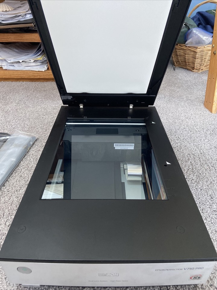 Epson Perfection V750-M Pro Flatbed Scanner 10343856905| eBay