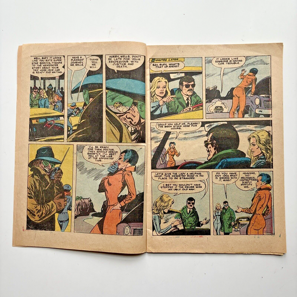 Bionic Woman Comic Book #4 May 1978 The Deadly Maze, Cyborg Andrea ...
