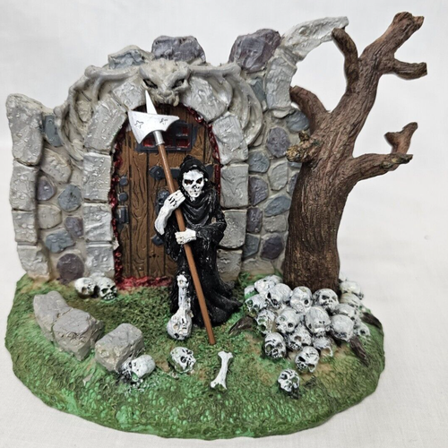 Lemax Spooky Town THE GATE KEEPER Retired Grave Yard Skulls Halloween ...