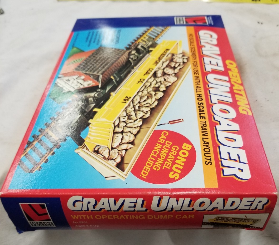 HO Scale Life-Like Operating Gravel Unloader with bonus car. NIB. (7E ...