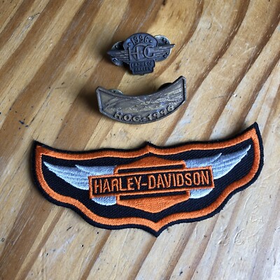 2 HARLEY DAVIDSON OWNERS GROUP H.O.G. Ladies Pins 1996 … Plus FREE ...