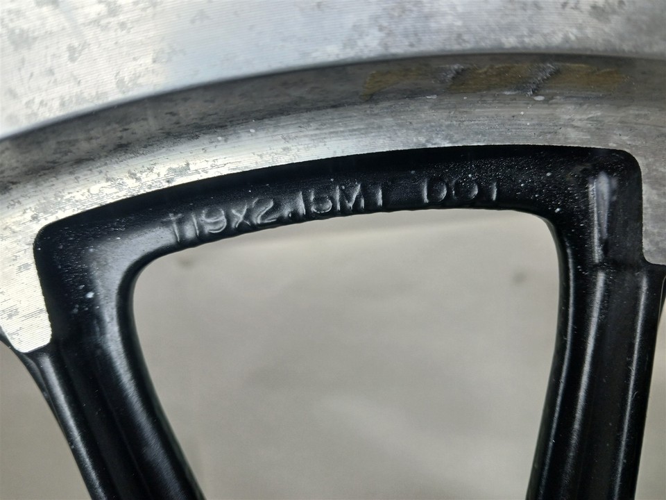 Harley-Davidson 2007 Sportster XL1200 Front Wheel Cast 13 Spoke 19x2.15 ...