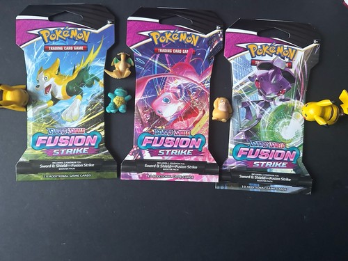 Pokemon TCG Sword and Shield Fusion Strike Lot of 3 Sealed Sleeved ...