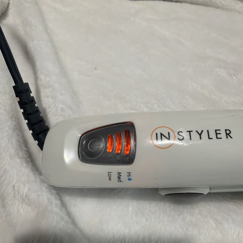 InStyler Wet2Dry Rotating Styling Iron 1.25" Barrel IS-1001.1 White ...