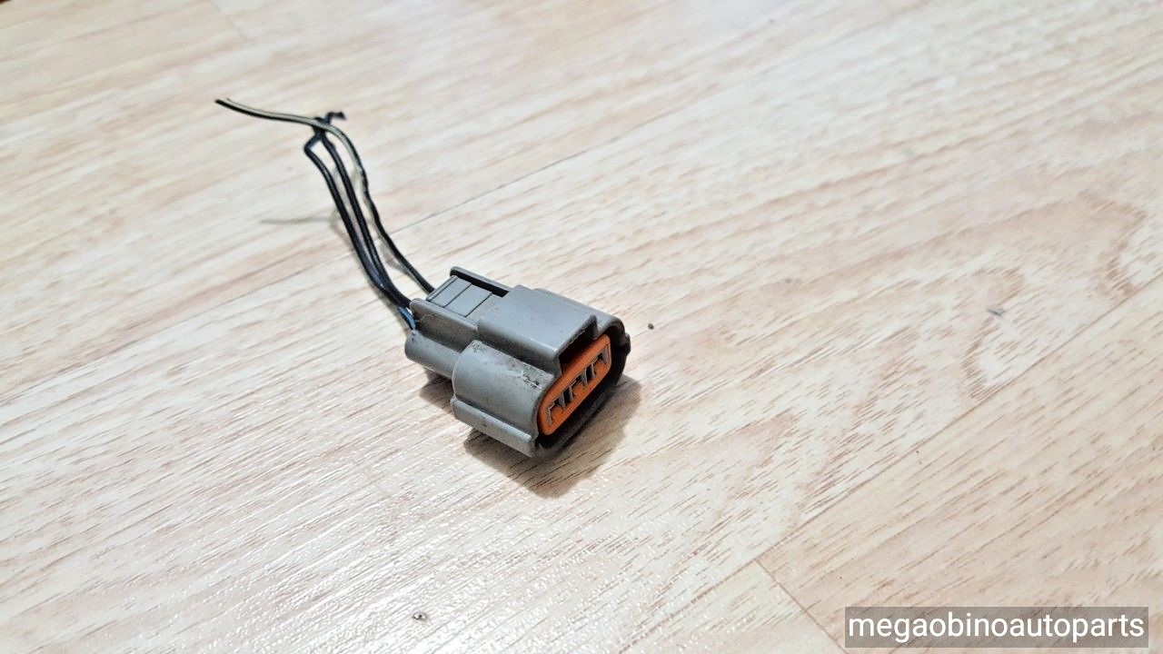mitsubishi connector pigtail ignition coil MR994643 | eBay