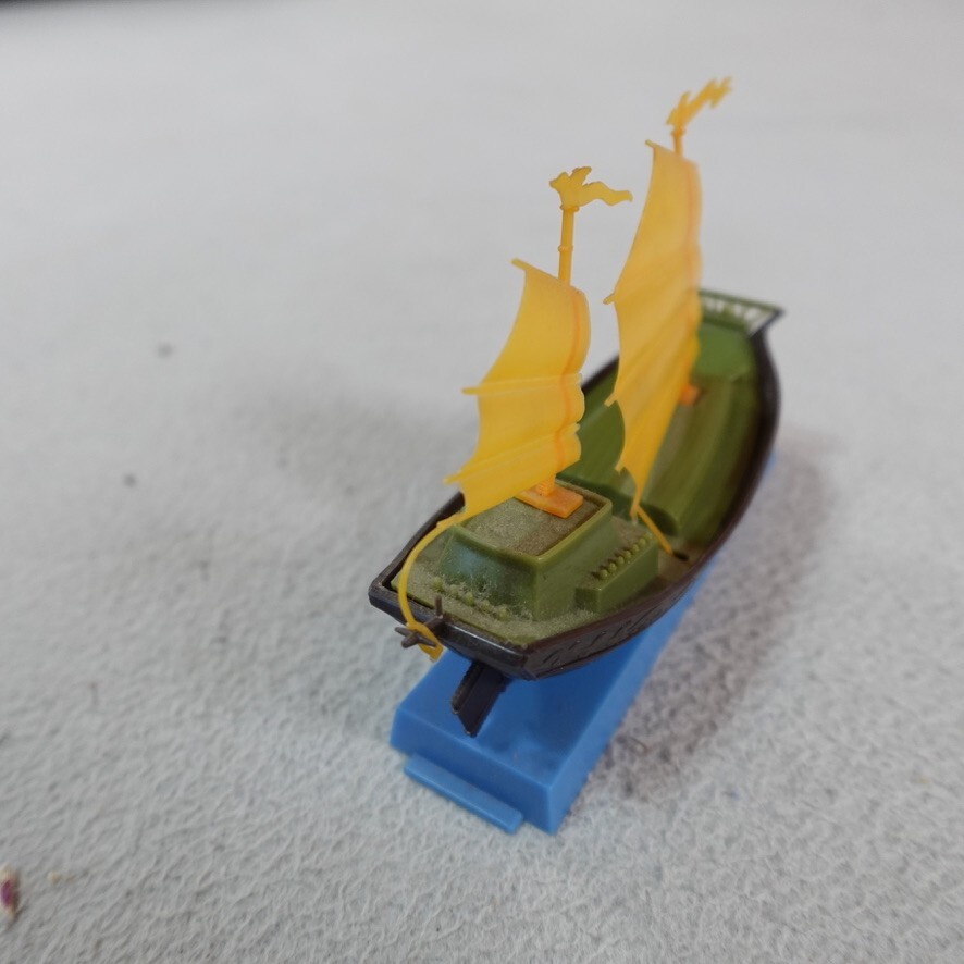Vintage Eldon Ship Plastic Toy Sailboat 1966 2 Mast Pirate Corsair ...