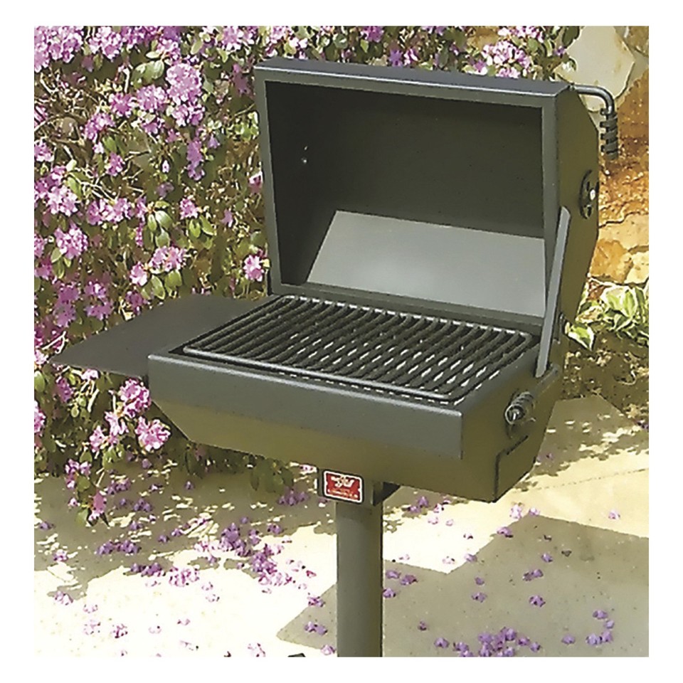 Pilot Rock Steel Covered BBQ Grill, 19in. x 22in., Model# EC-26/S B2 | eBay