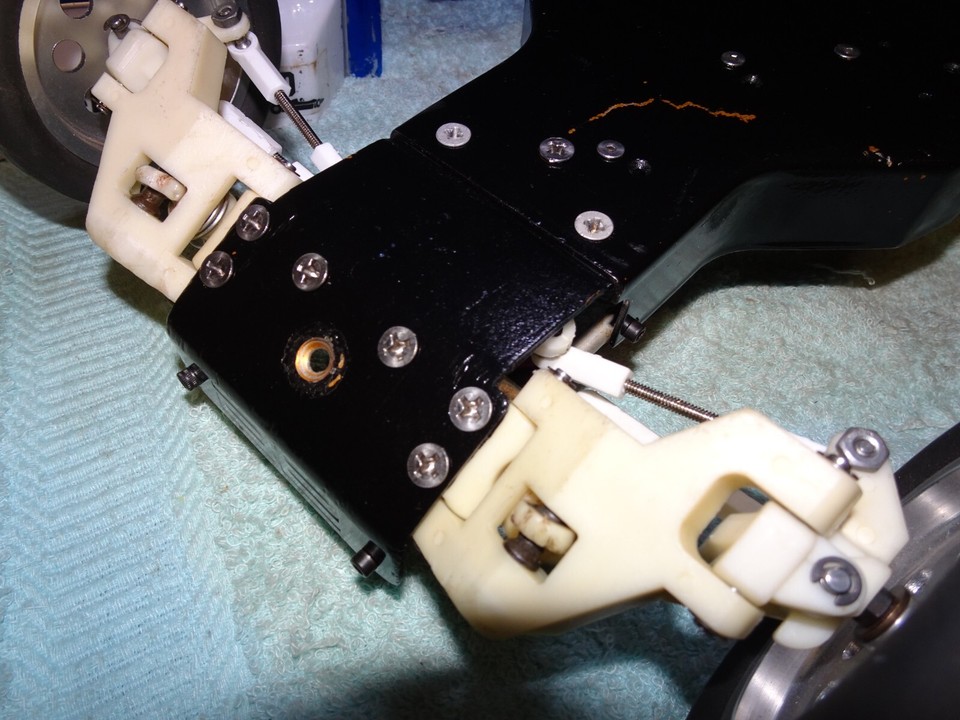 Vintage Team Associated RC10 Rare Custom RC 10 Gold Pan Aluminum Wheels ...