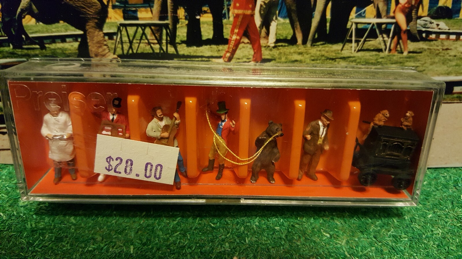HO Scale Circus 24653 6 Musicians | eBay